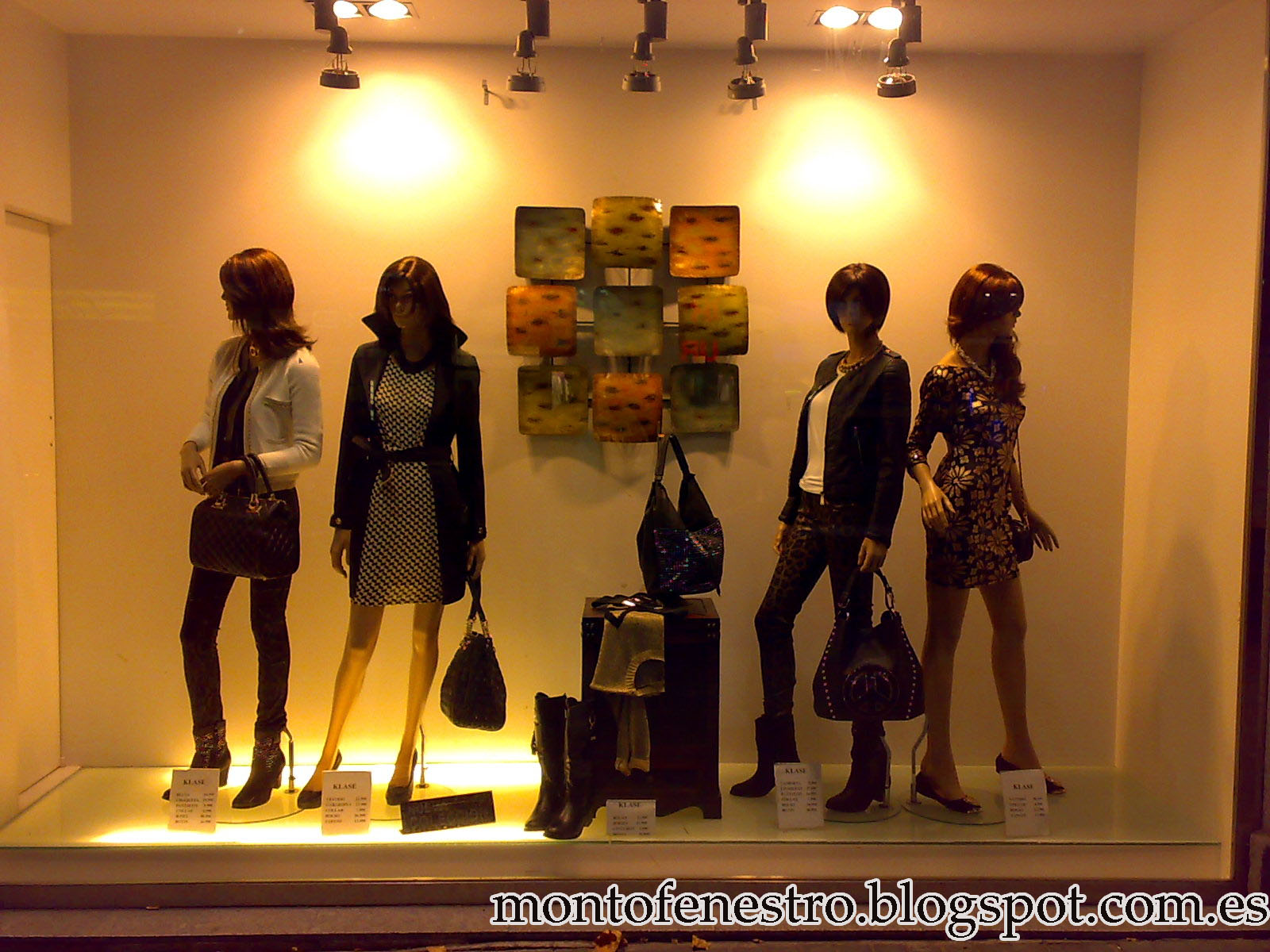 MONTOFENESTRO: ESCAPARATE, DISEÑO Y MÁS: 2013-ESCAPARATES: NUEVA ...