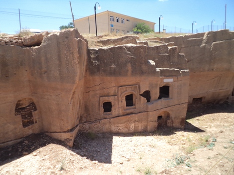 Byzantine Military: The Byzantine Fortress of Dara