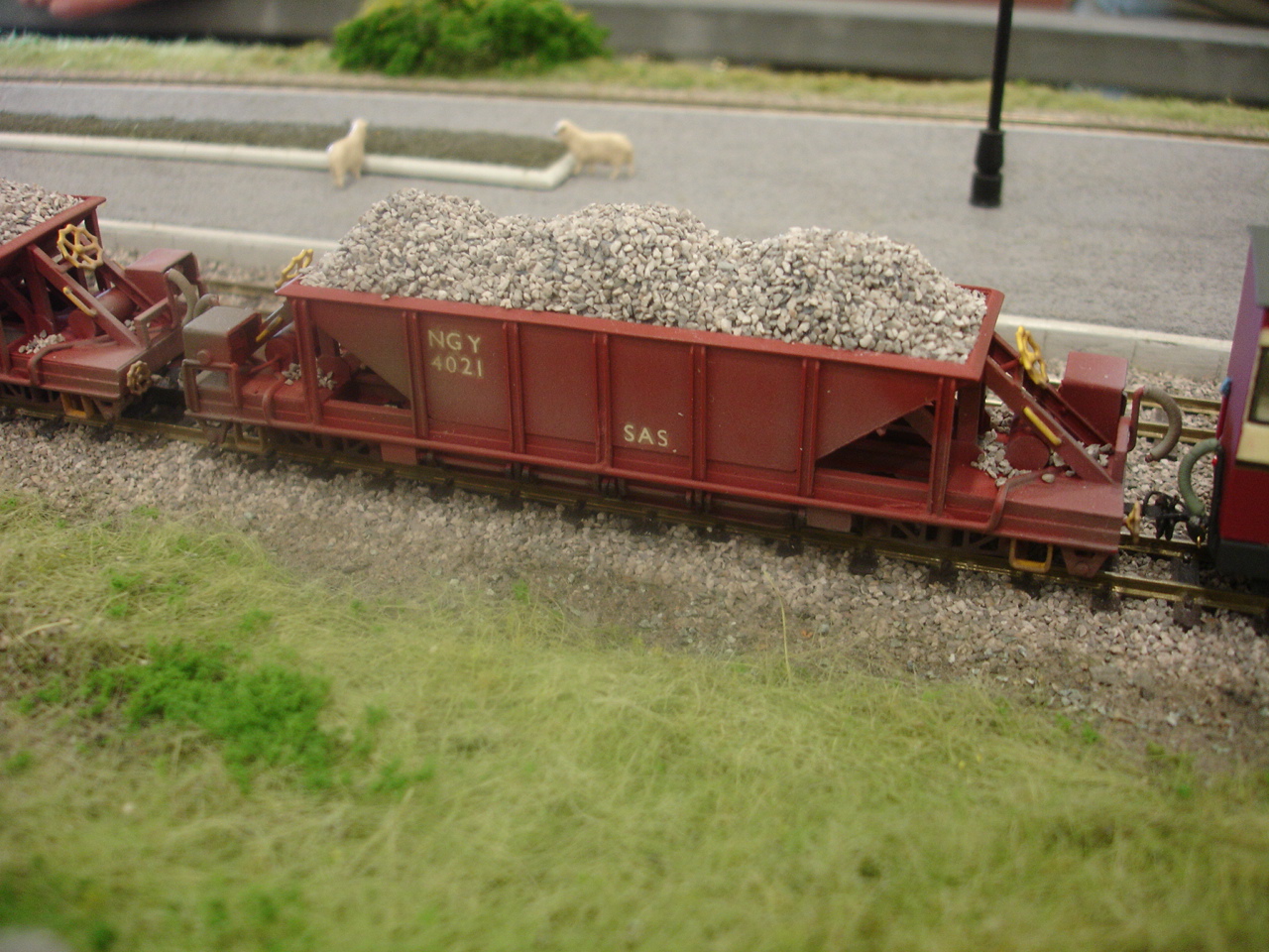 BRON HEBOG: MOTW - NG-Y Ballast Wagon