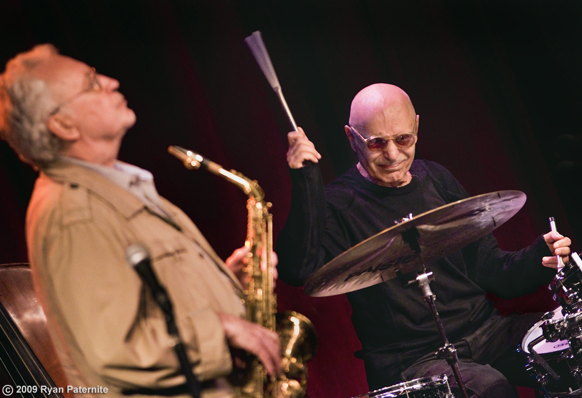 ALTOeCLARO: LEE KONITZ CHEGA AOS 80 ANOS DE IDADE E SEGUE EM FRENTE ...