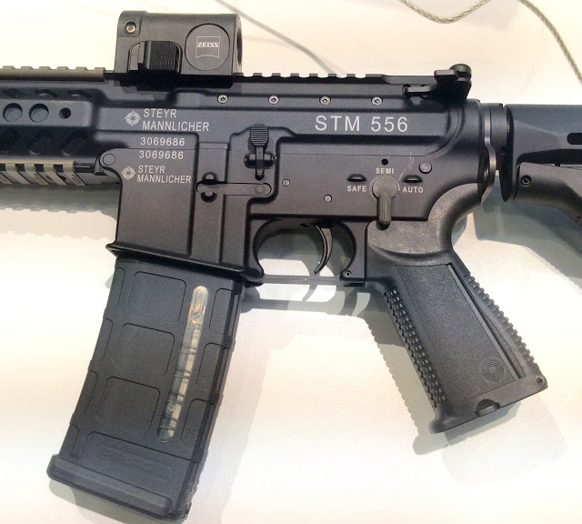 Defensa y Armas: Carabina: Steyr-Mannlicher STM-556, el M4 austríaco