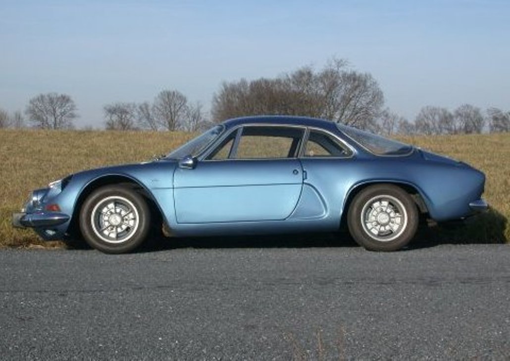 Pumas/Lubisomem 01: Alpine A 110 - Berlineta