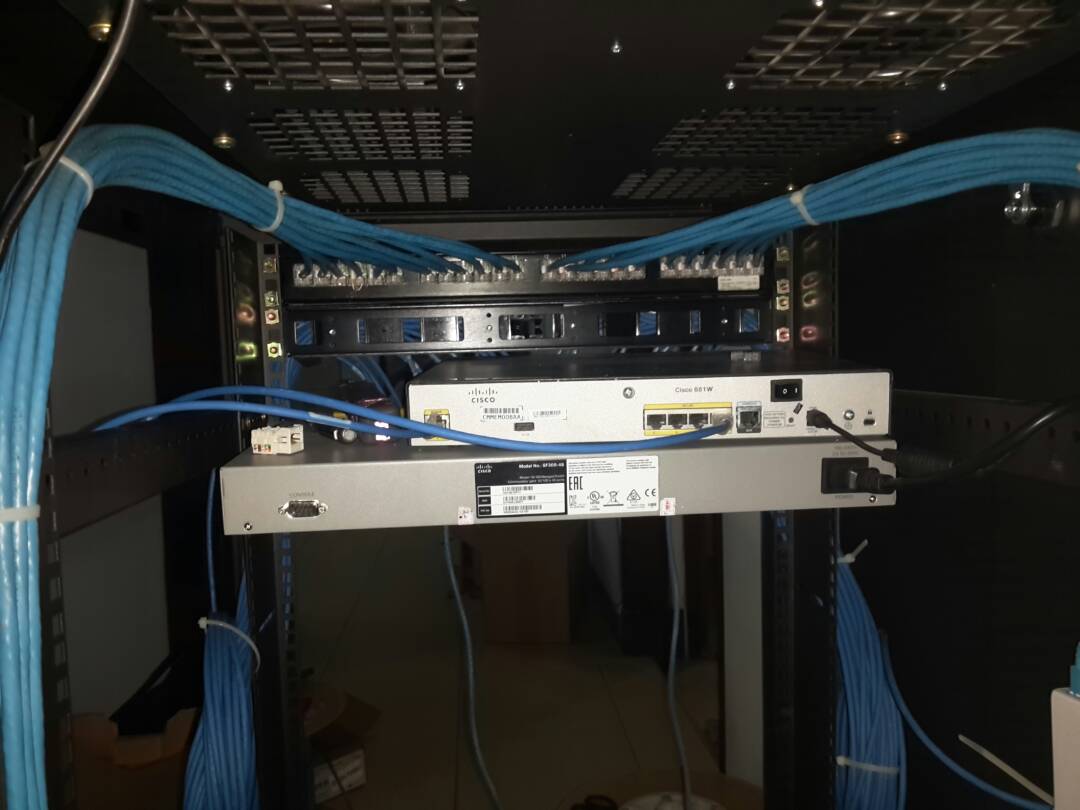 TERIMA JASA INSTALASI KABEL DATA UTP / FIBER OPTIK & TERMINASI/SPLICING ...