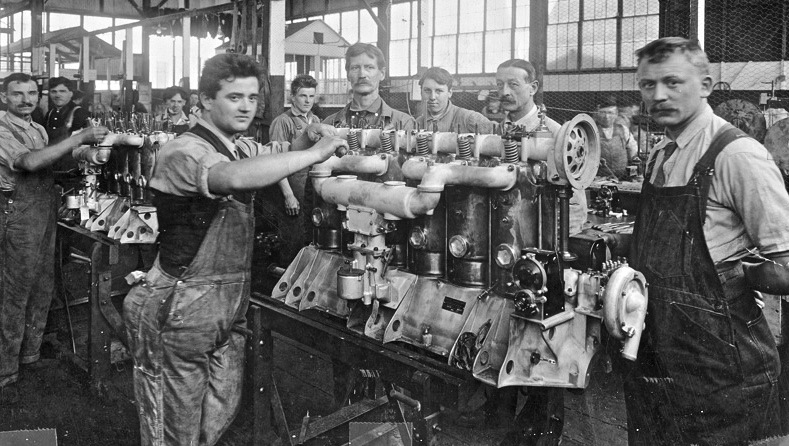 ...Photo...Hall Scott Engine Factory...