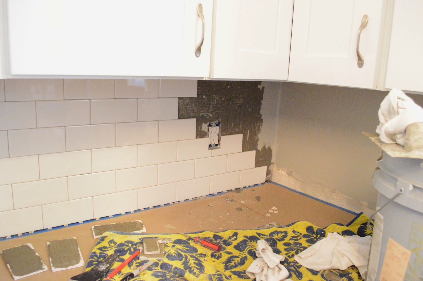 Sylvan Park Life: Kitchen Renovation: How To Tile a Backsplash