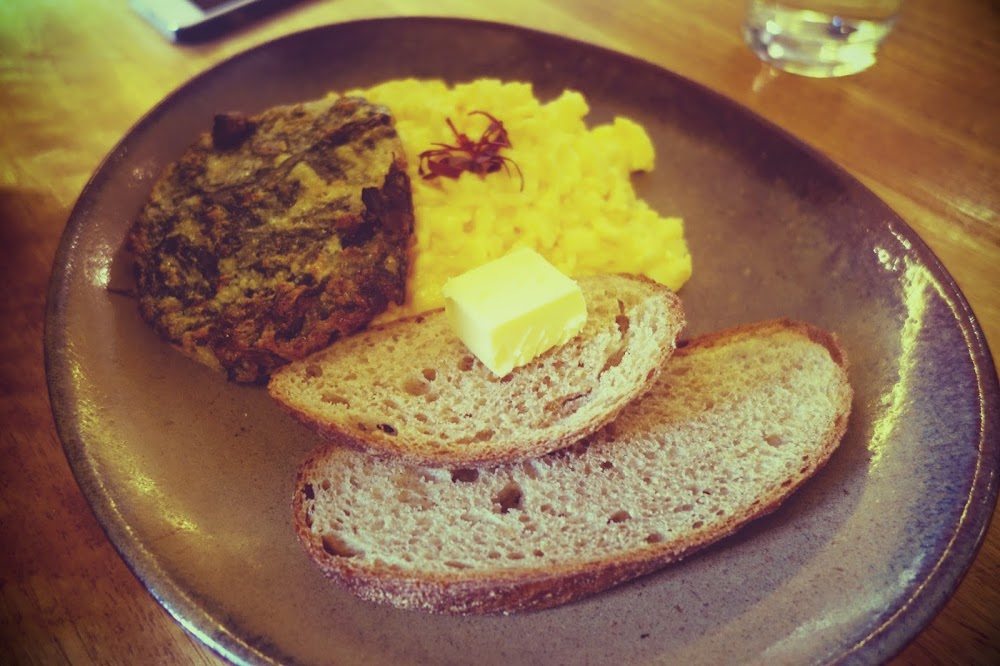 Lucy and The Runaways: A Bloggers Lunch: The Commons Local Eating House