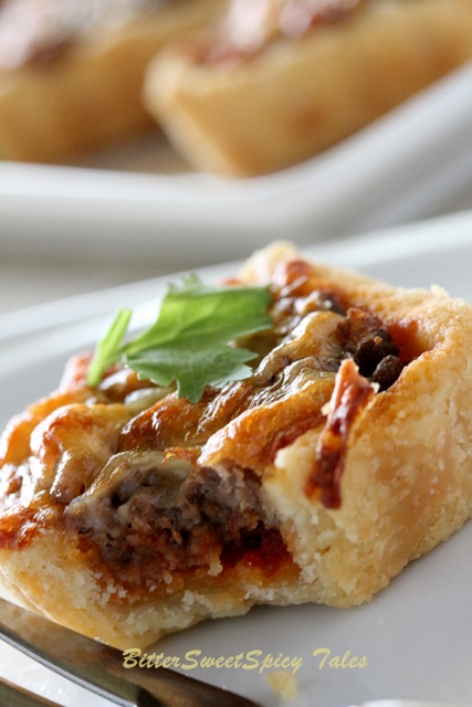 BitterSweetSpicy: Mini Pizza Pie