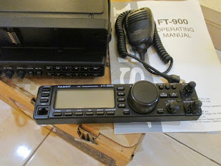 Gromikom Radio: Yaesu FT-900/AT Compact HF Transceiver SN#5C080097