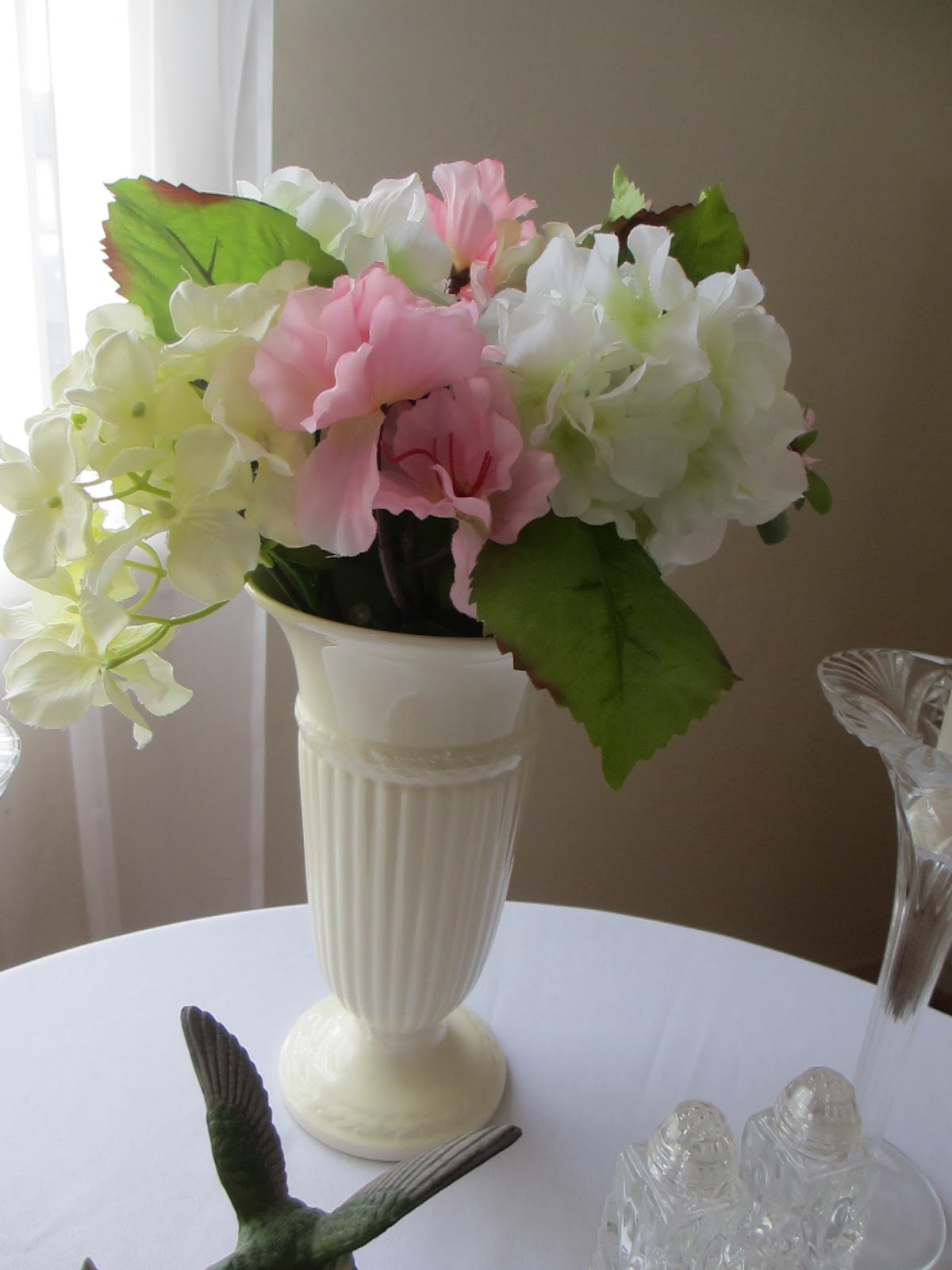 Table for One: Hummingbird Table