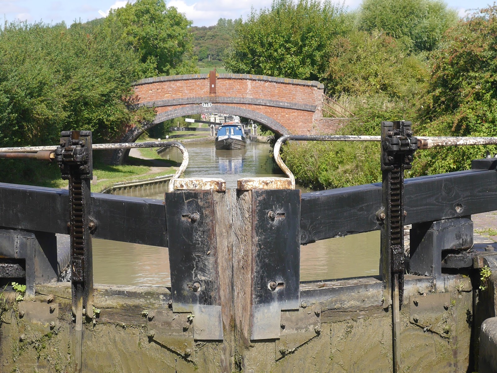 and Millie makes three: Ladder Bridge 128 (Oxford Canal) – Monday 29th ...