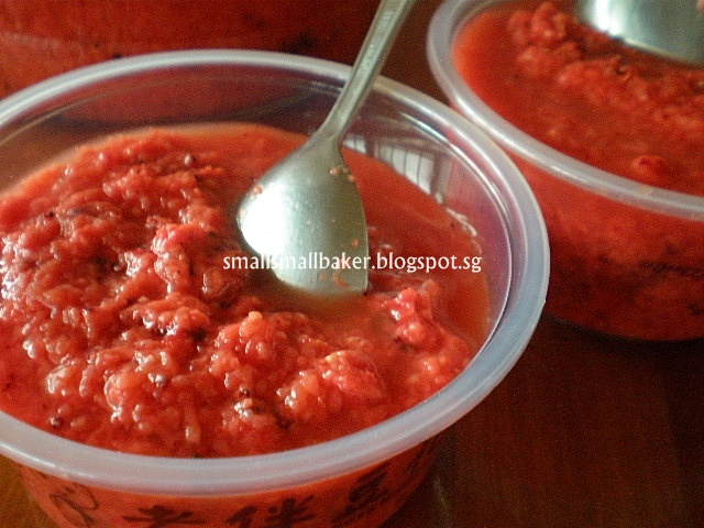 Small Small Baker: Mum's Red Glutinous Rice Wine 红糟酒