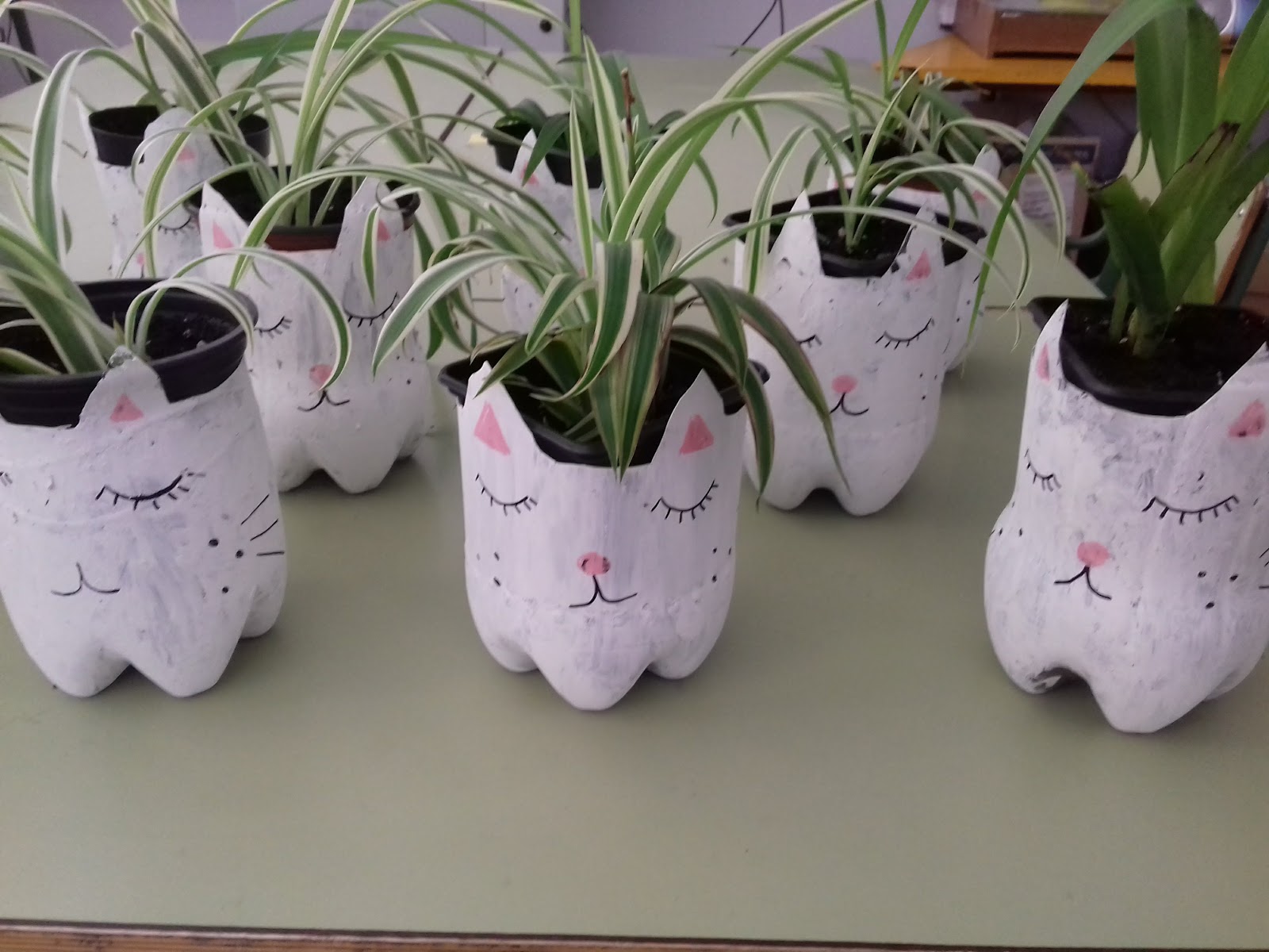 El blog de primaria de Mari Carmen Carmona Galán: Maceteros día de la madre