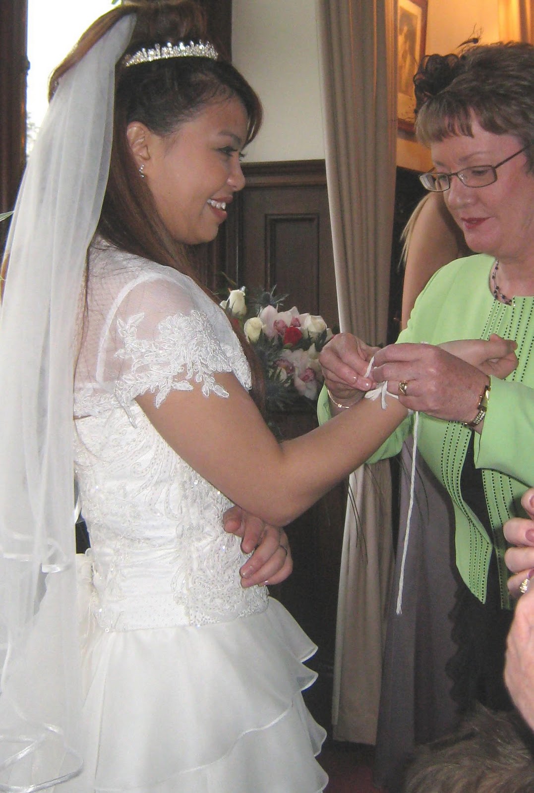 YOUR BIG DAY!: What symbolic gestures can we include in our ceremony?