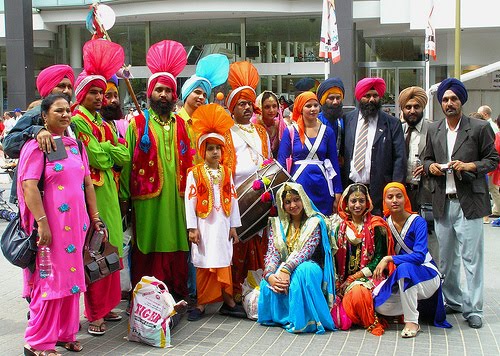 La fantástica escuela de Carla y Pilar: Conoce el mundo: otras culturas