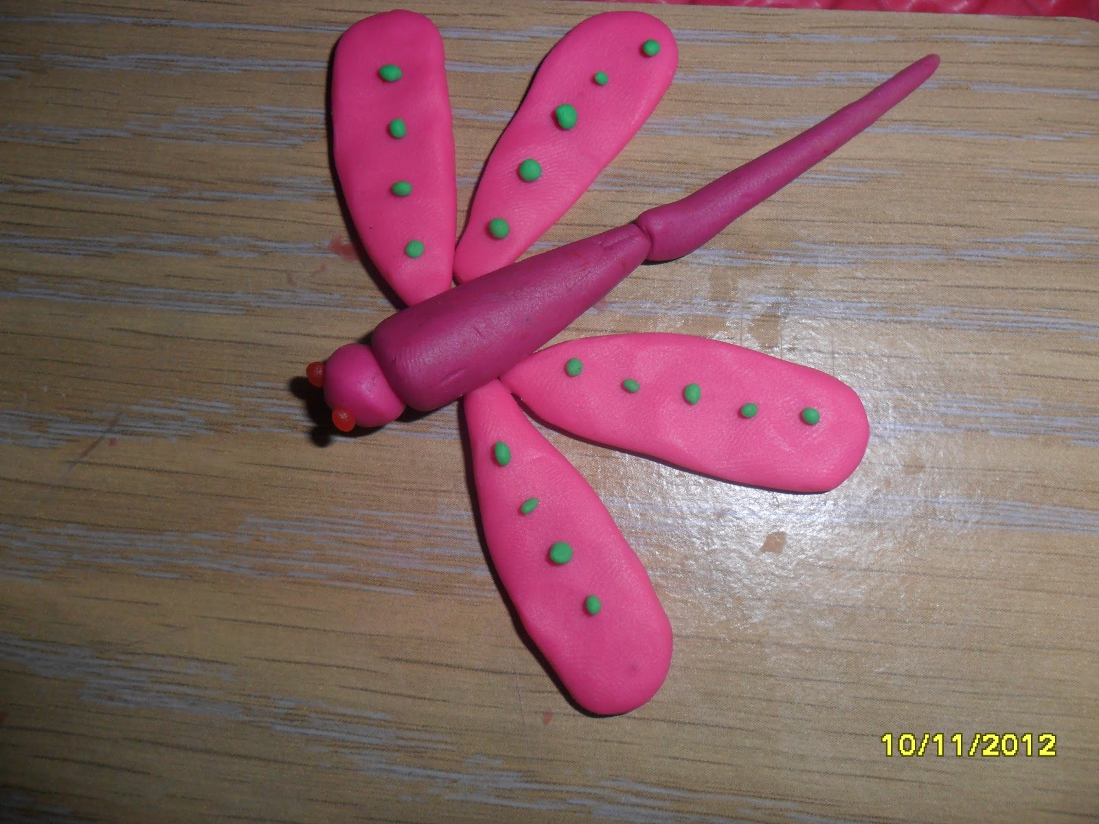 Bermain Plastisin