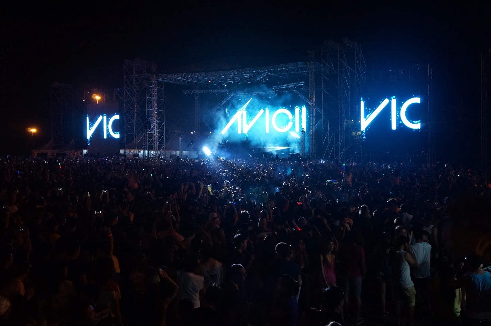 AVICII RAVE PARTY - CARMEN LAYRYNN | MALAYSIA BEAUTY, TRAVEL, LIFESTYLE ...