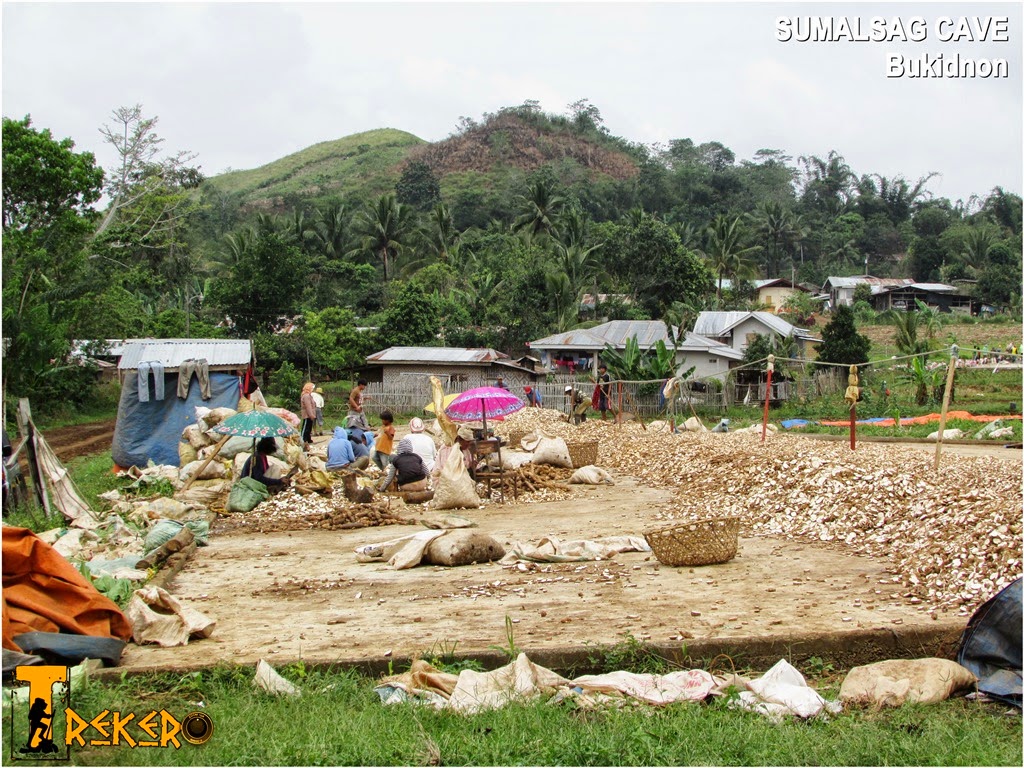 TREKERO: SUMALSAG CAVE: Spelunking and More