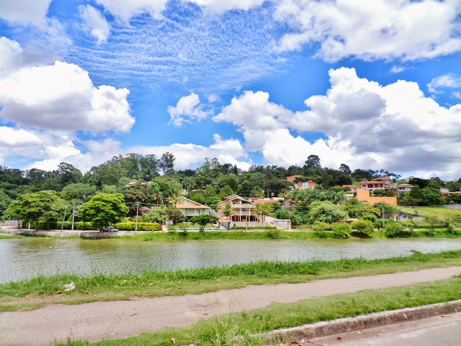 IMOBINTERIOR CONSULTORIA IMOBILIÁRIA: LOTEAMENTO VALE AZUL 1.000m²