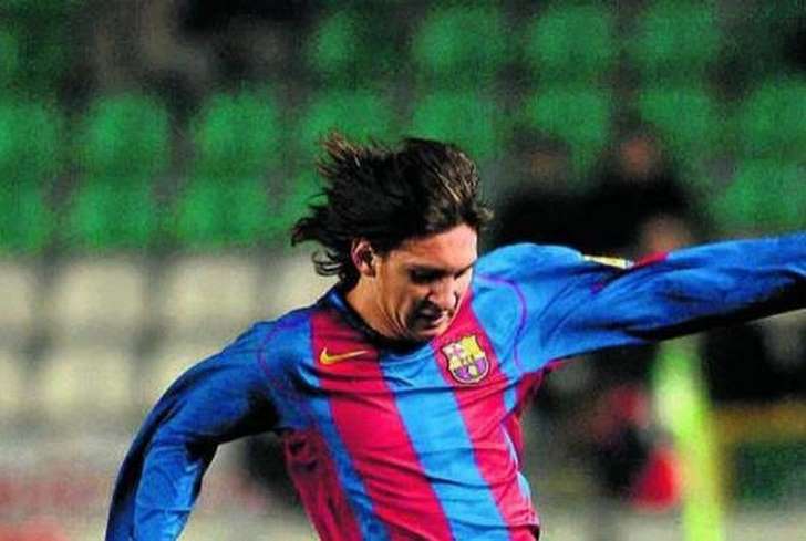 Deporte Mundial .: El vídeo inédito de Messi con 16 años: marca cuatro ...