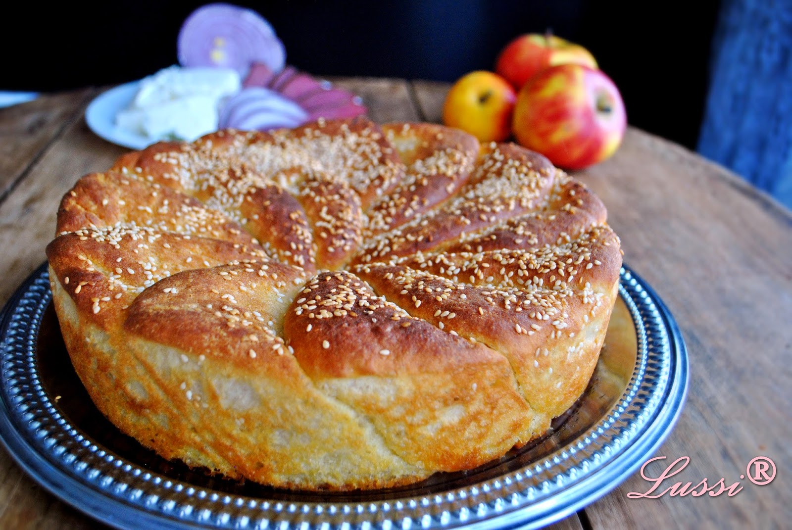 Lussi`s World of Artcraft: Сръбска погача / Serbian Pogacha Bread