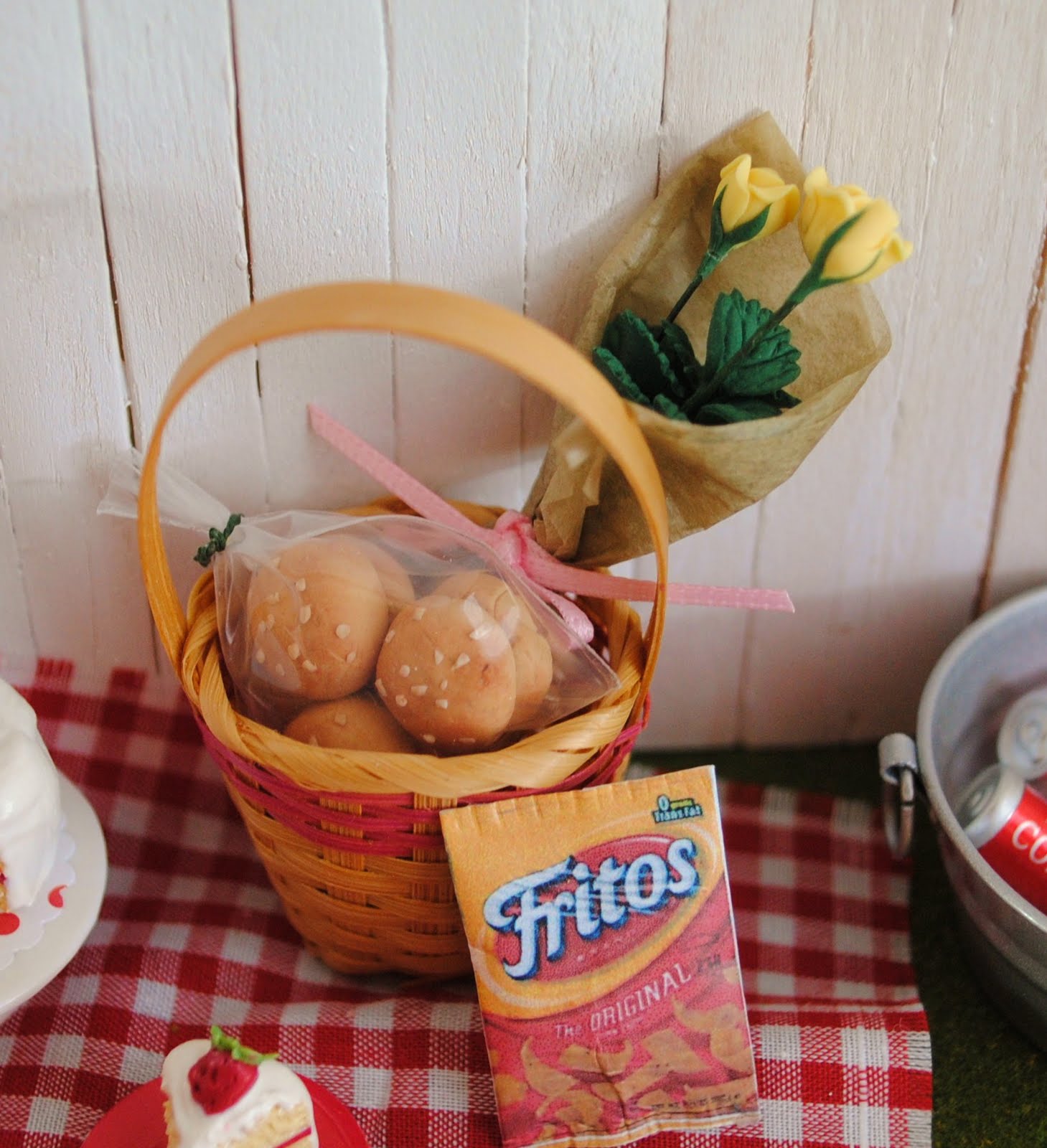 Little Things By Anna: {A Mini Picnic...}