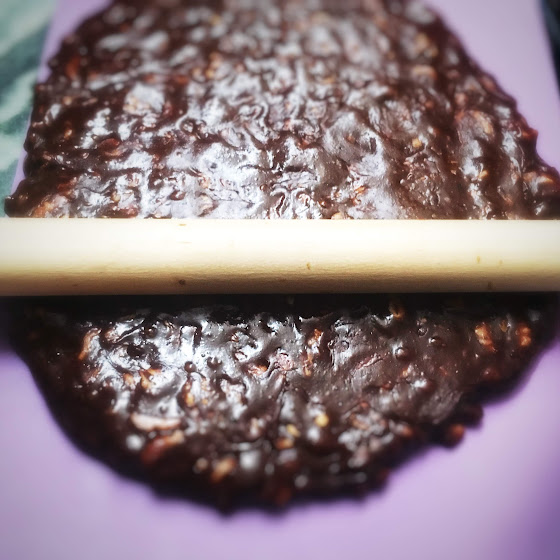 Chinese Date Walnut Candy 棗泥核桃糕 | Chinese Recipes at TheHongKongCookery.com