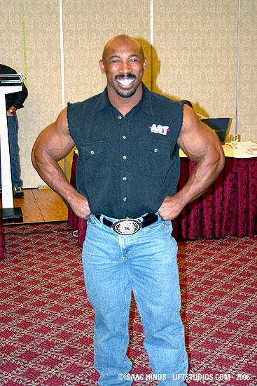 Worldwide Bodybuilders: US moustached muscle: William Owens