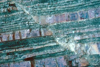 CIENCIAS DE LA TIERRA: LAS DEFORMACIONES DE LAS ROCAS: PLIEGUES Y FRACTURAS