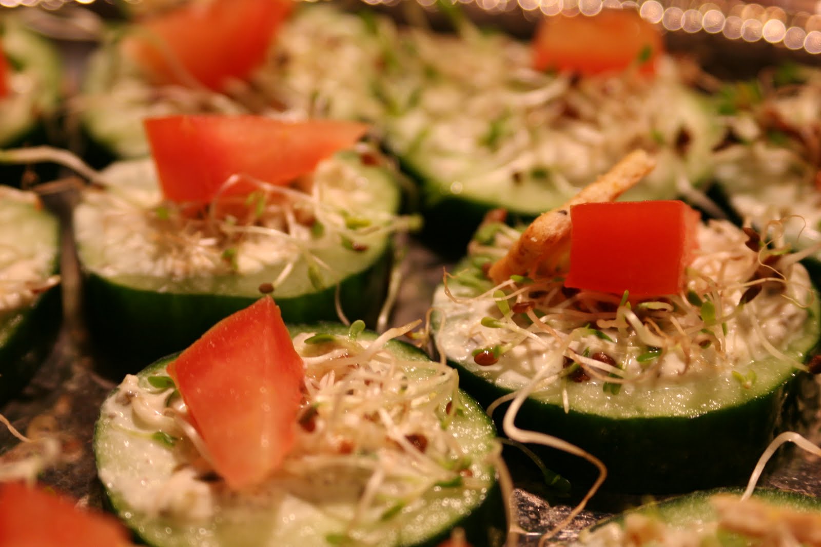 Becoming a SUPER HUMAN through Herbs and Living Food: Cucumber H'orderves