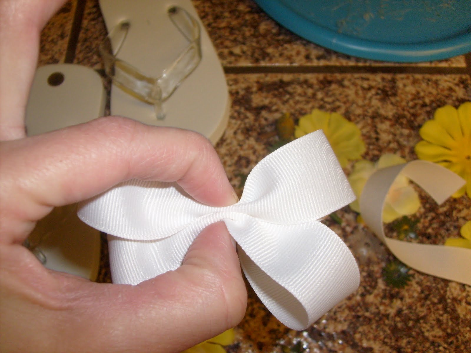 Homemaker: Spring Flip Flops Tutorial