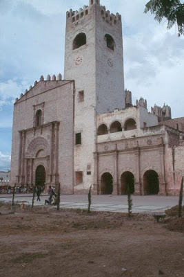 Biblioteca y Galeria de la SMHE: Actopan.