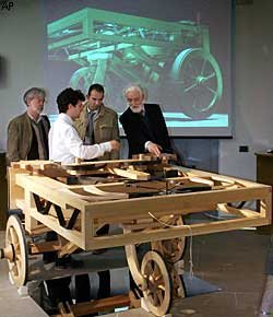Mundo de Descobertas.: O carro autopropelido