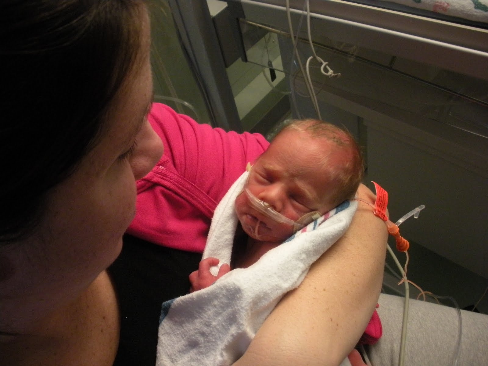 Liven Large and In Charge: The cutest babies in the NICU.........or ...