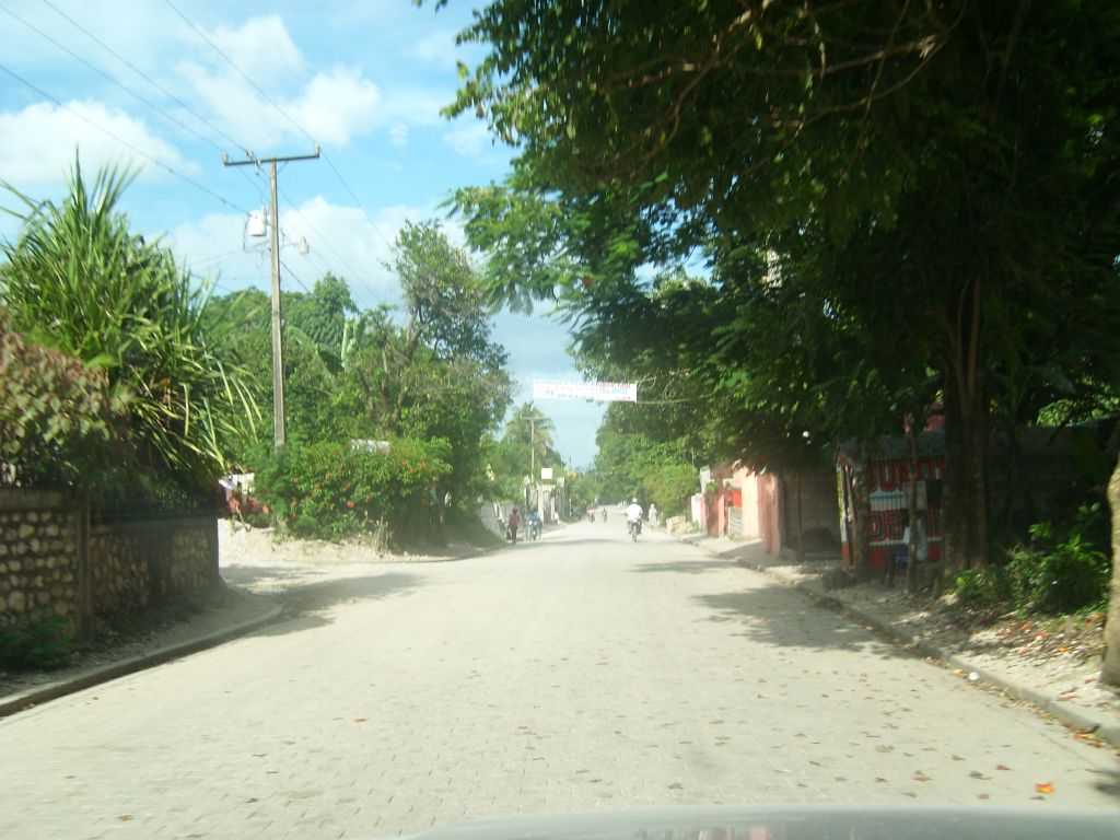 HAITI - CORAM DEO: photos - camp perrin - part 3