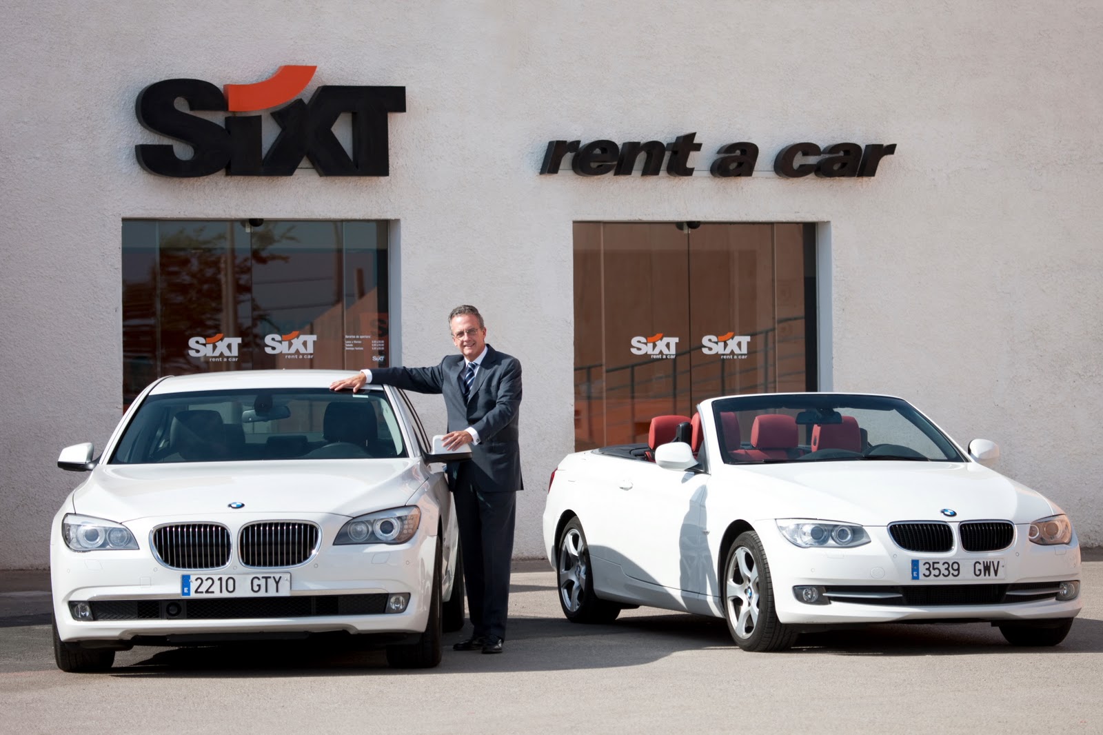 motoring news: BMW desarrolla la apertura mediante SMS en exclusiva ...