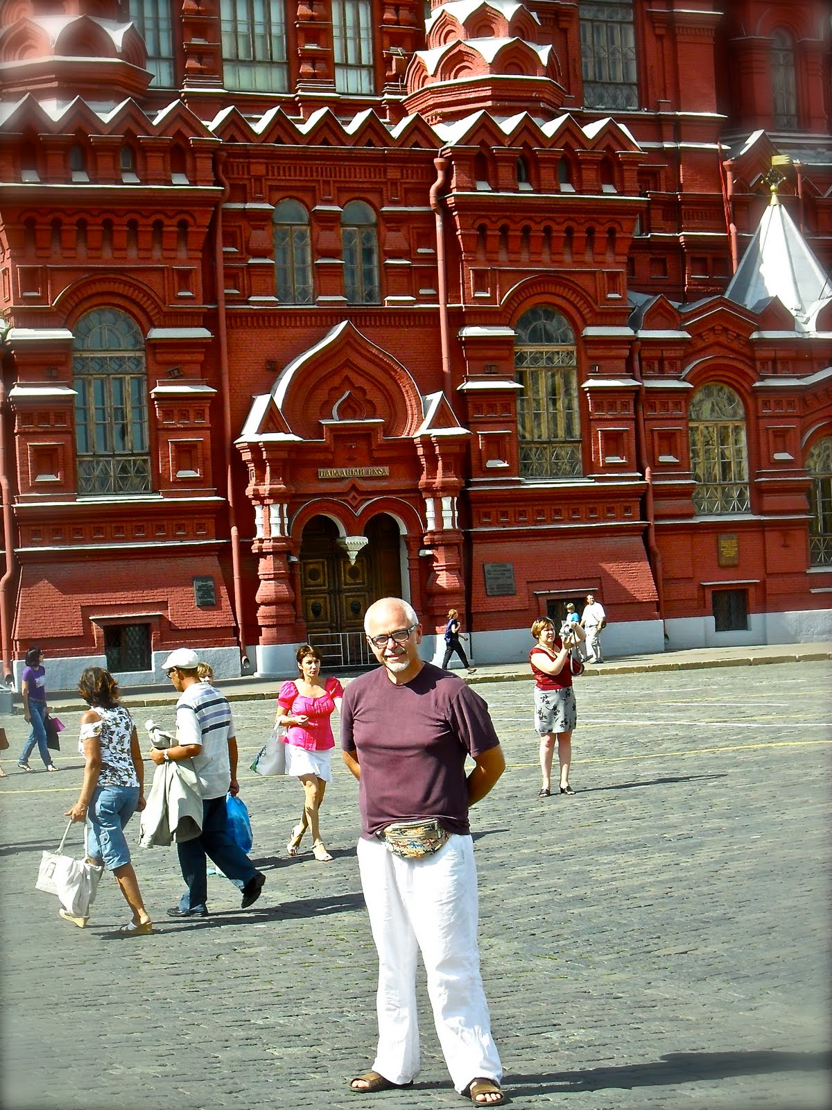 London Still: The Russia Diaries: 11 August - Red Square and Captain Beatle