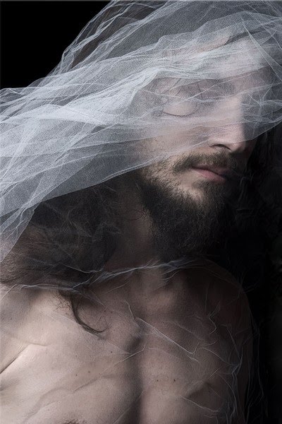 Oh, by the way...: BEAUTY: Man--Long Hair