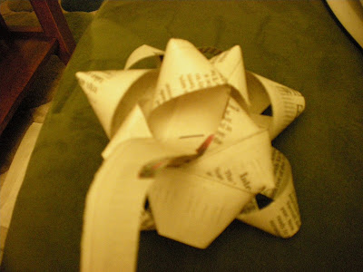 Sewing Economist: Newspaper Bow