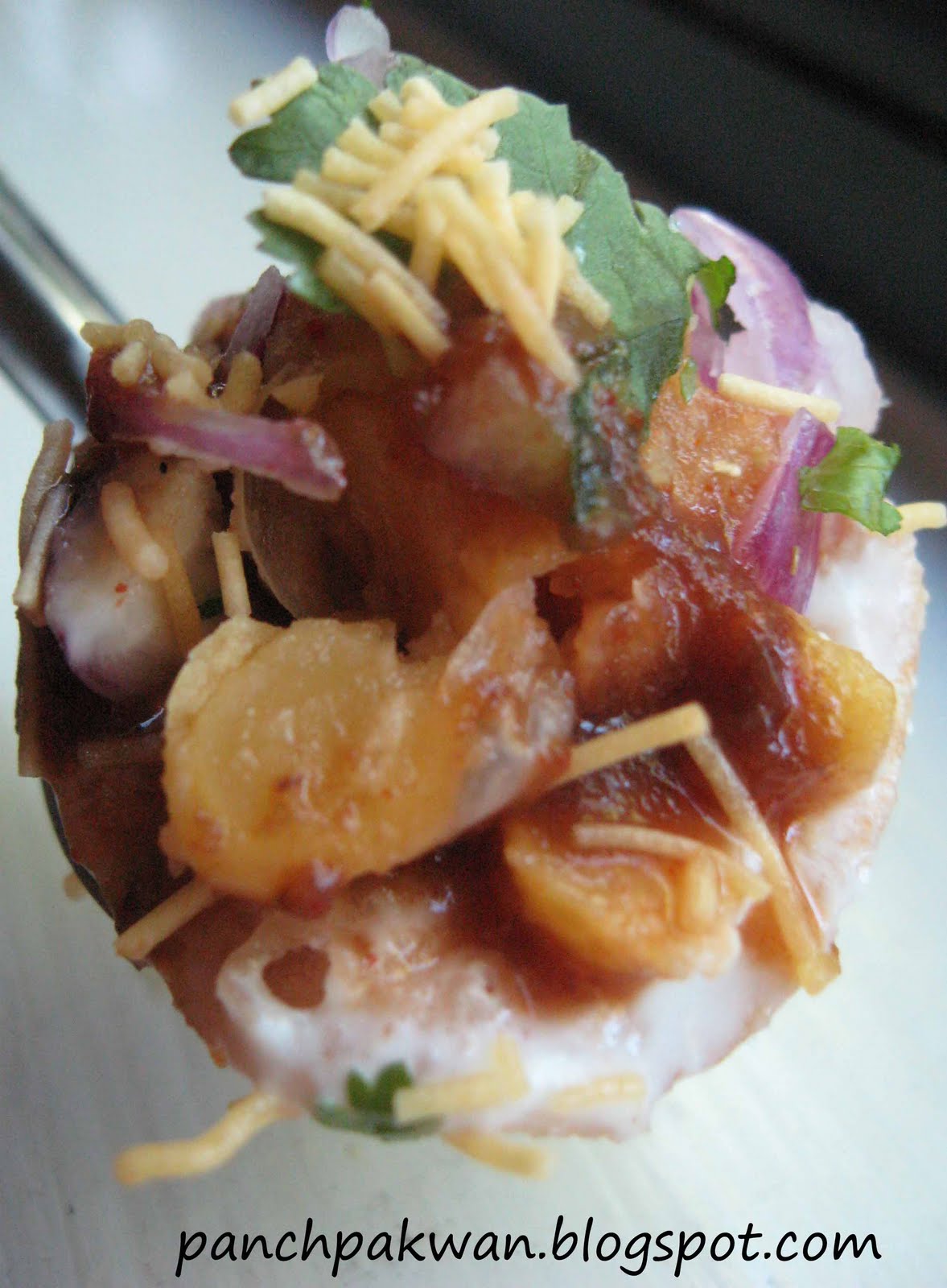 Panch Pakwan: Dahi Papadi Chat