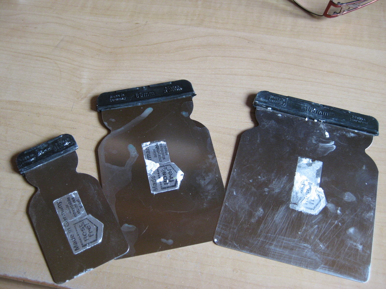 Roomscapes Decorative Arts: How-to: Dimensional stenciling