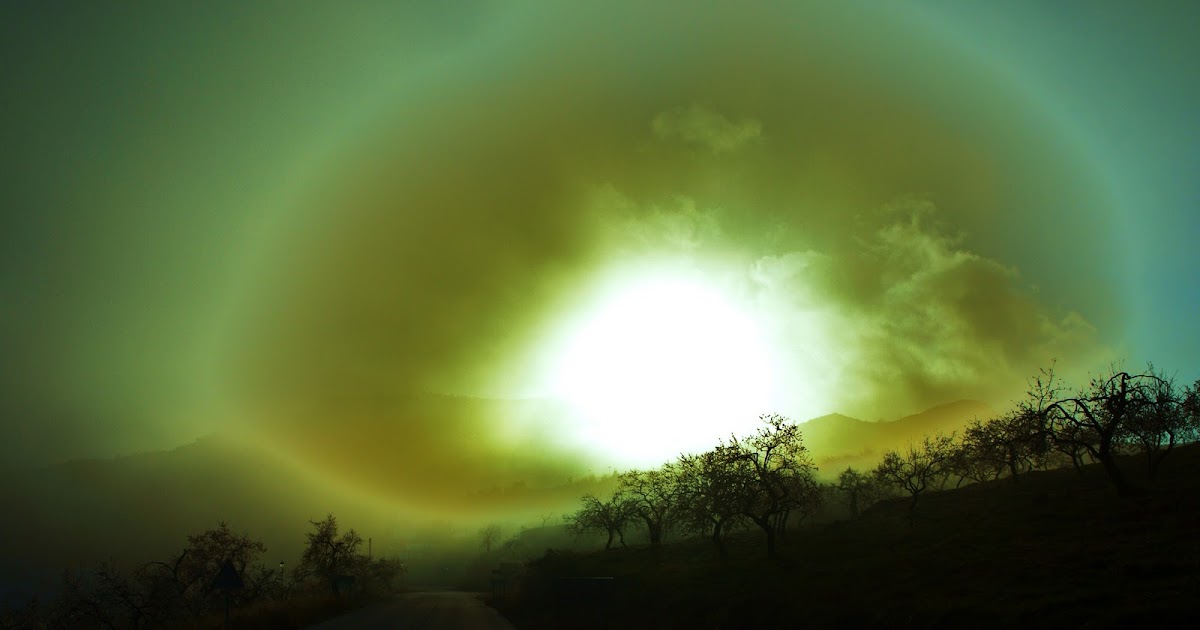 PERSPECTIVAS DE UN MUNDO IRREAL (I) "EL REGRESO"