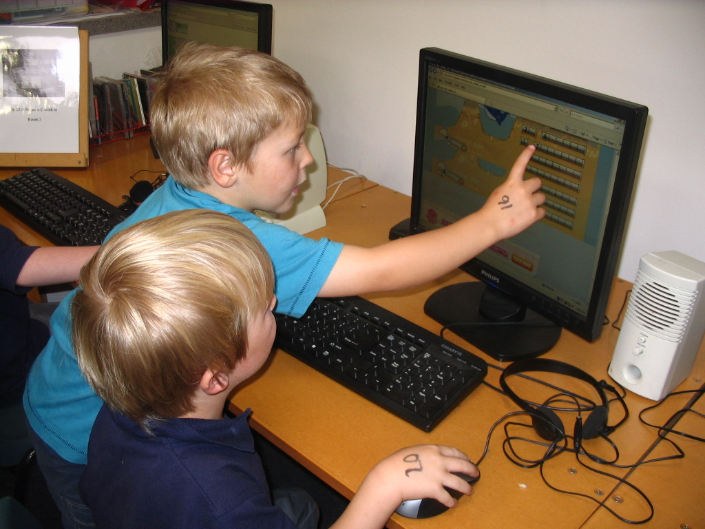 2010 Room 2 @ St Francis Xavier School: Safety On The Computer