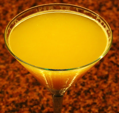A Lithuanian Cooking in India: Orange-Ginger Martini