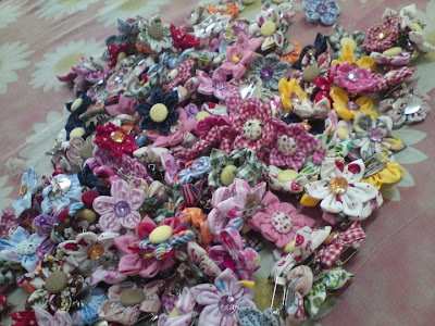 Kerongsang Bunga | FashioNistaCollection - Pilihan Utama Fesyen Muslimah