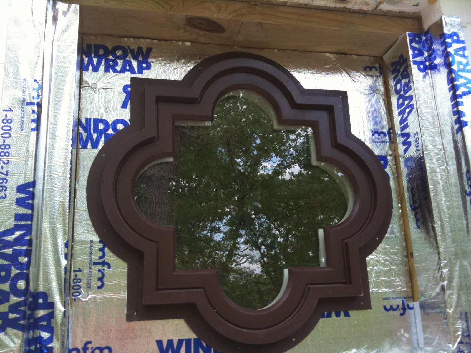 Villa Costo Mucho: Quatrefoil Window... IN!!