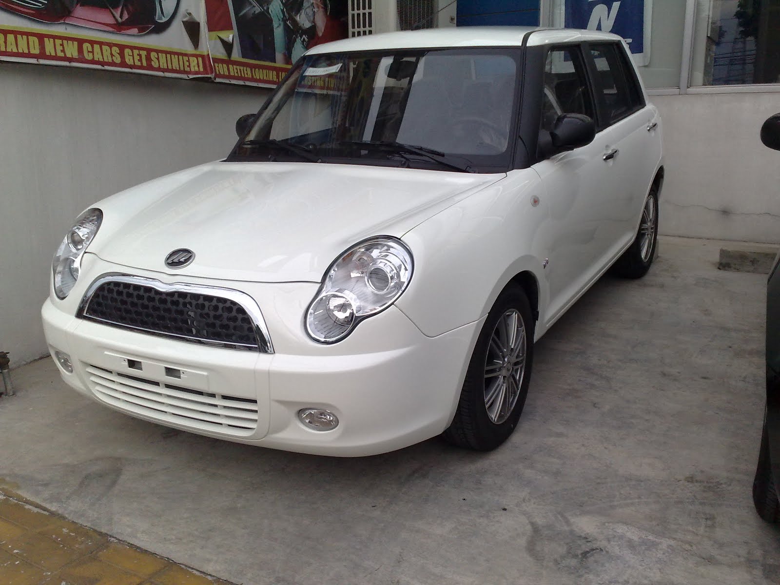 Peterson's: I Sell Lifan Cars - Check out the LF 320 Ex