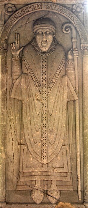 quicumque vult: Medieval Abbot in Pontificals