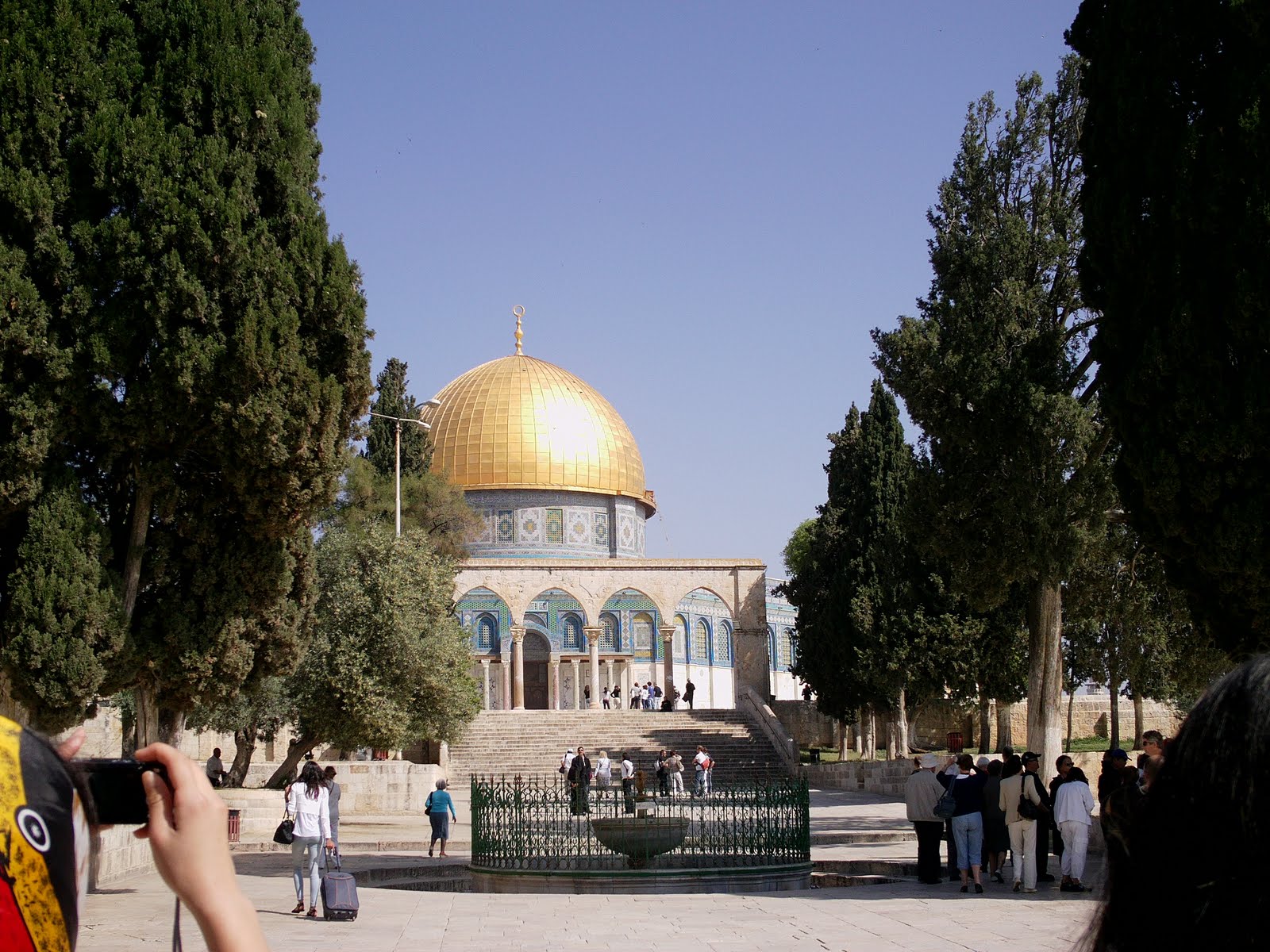 A Bunni Away From Home: The Holiest Place on Earth: Shots from the ...