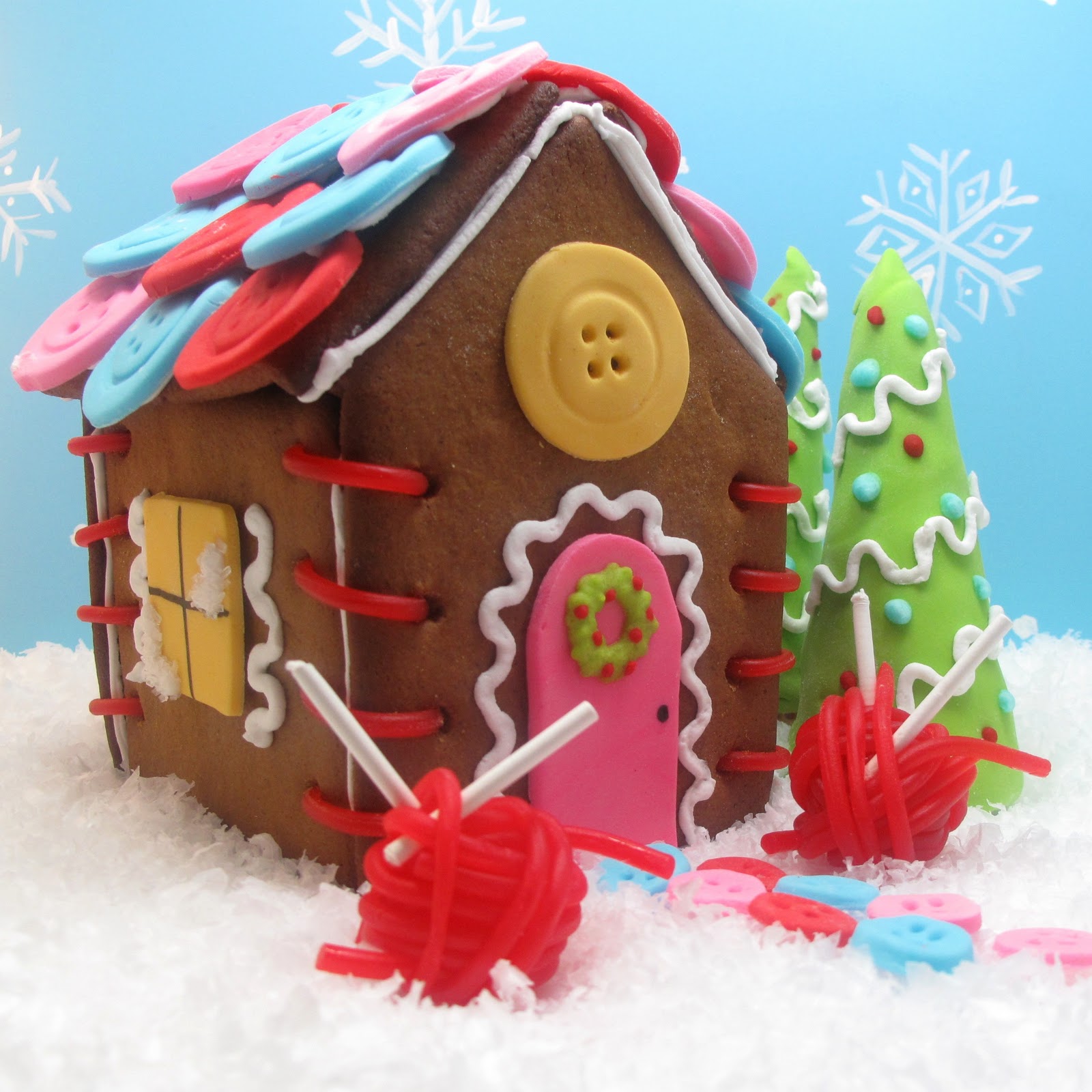 Sew Can Do: The Decorated Cookie's Gingerbread Sewing Cottage