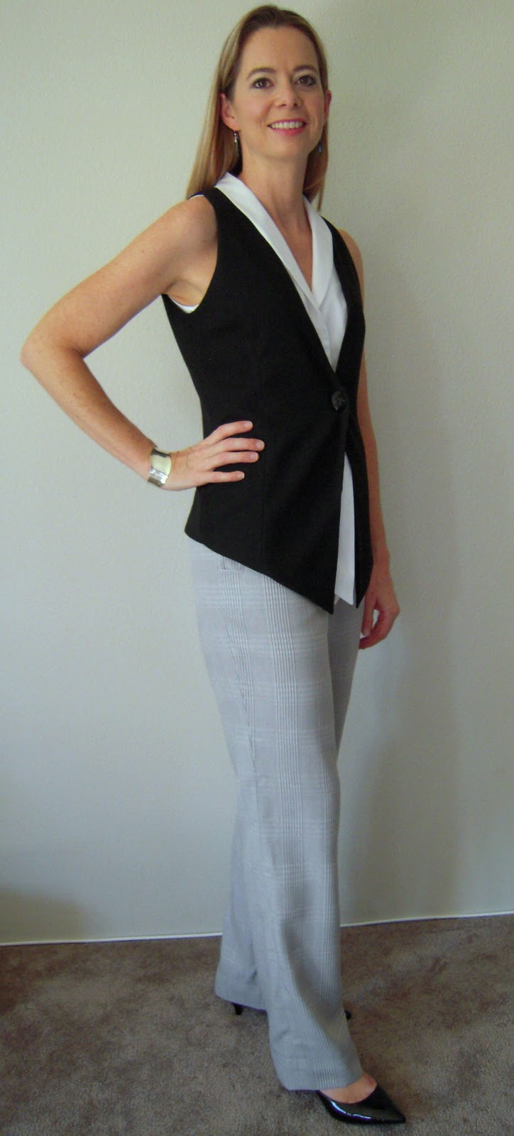 Burda Pants 7746 pattern review by Mushywear